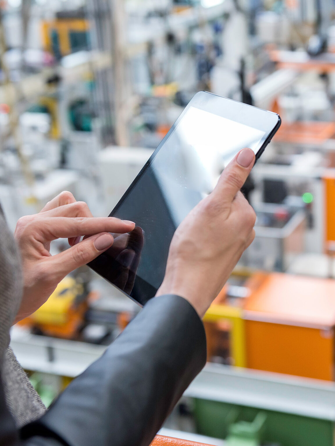 EOX | The eco-efficient and natively digital lift from TKE (UK)